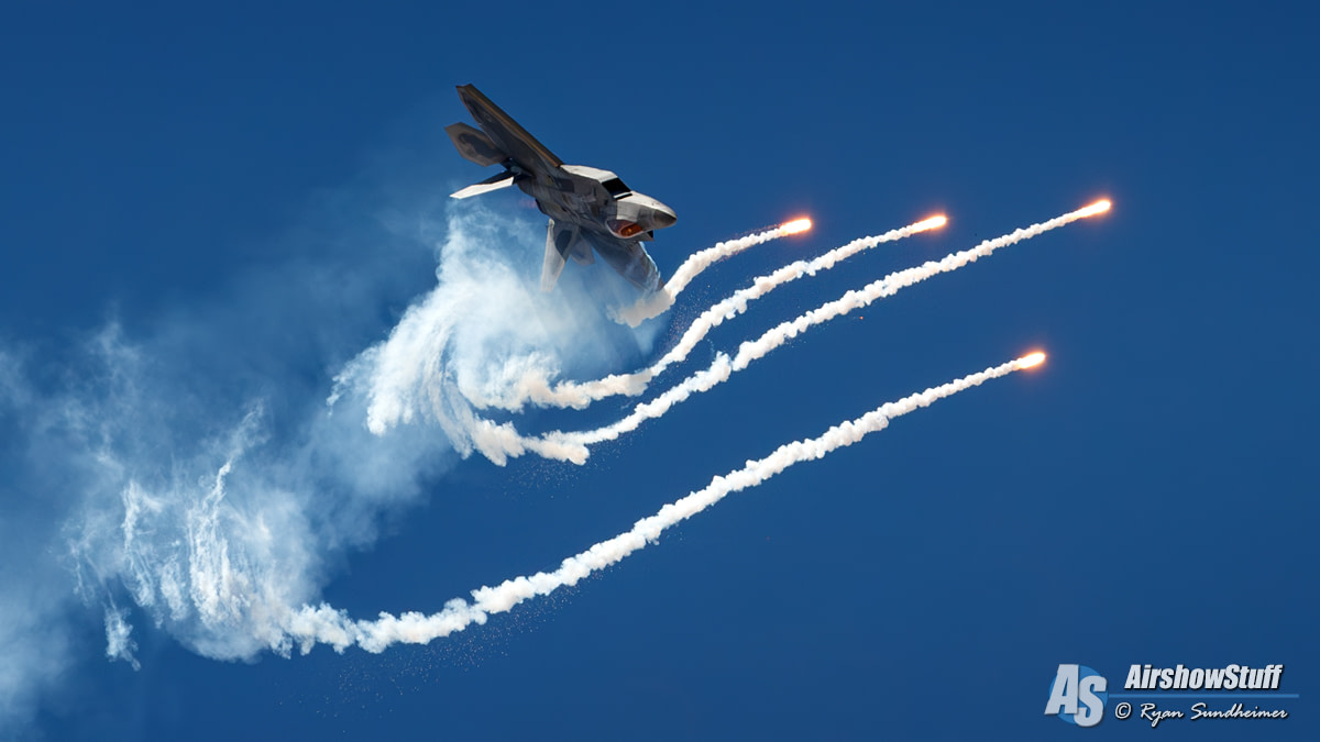 USAF F-22 Raptor Demonstration Team 2025 Airshow Schedule Released ...