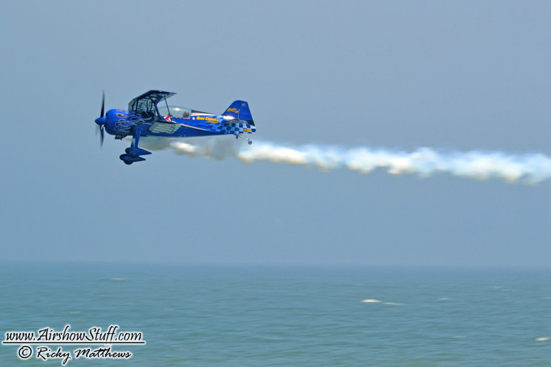 Greg Connell Killed in Plane Crash at 2016 Good Neighbor Day Open House ...